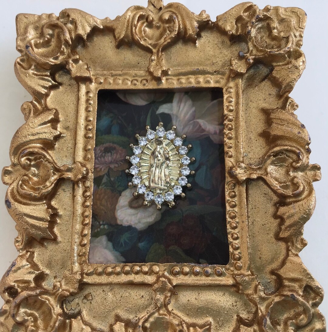 Madonna Medallion Pin - Etsy