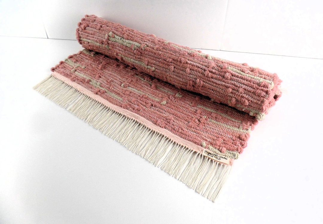 Primsy, Handwoven Pink Rag Rug With Fringe: USA Made, Machine Washable ...