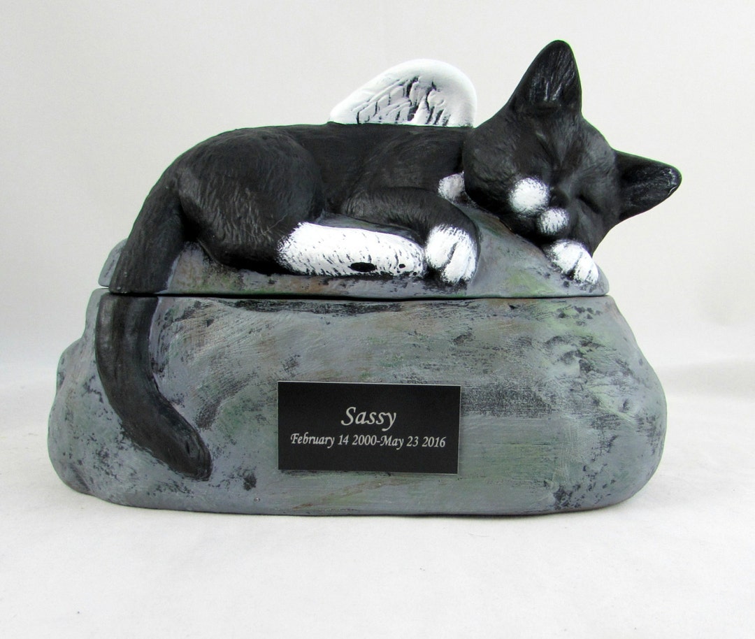 Ceramic Engraved Painted Cat Cremation Urn With Plastic Name Plate ...
