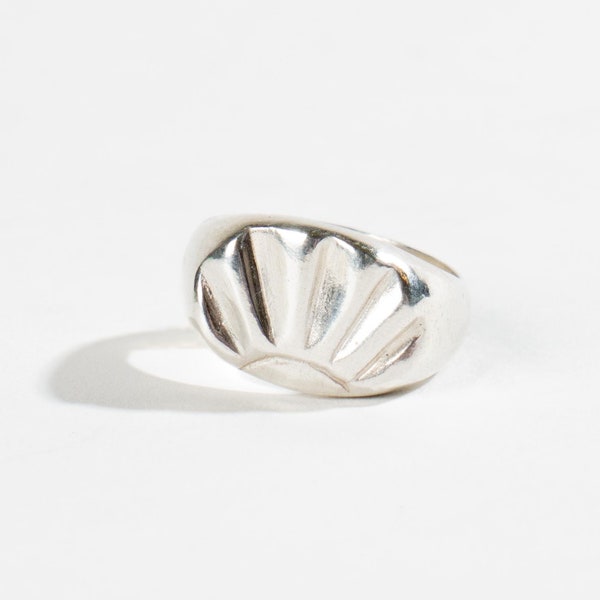 Silver Seashell Ring - Etsy
