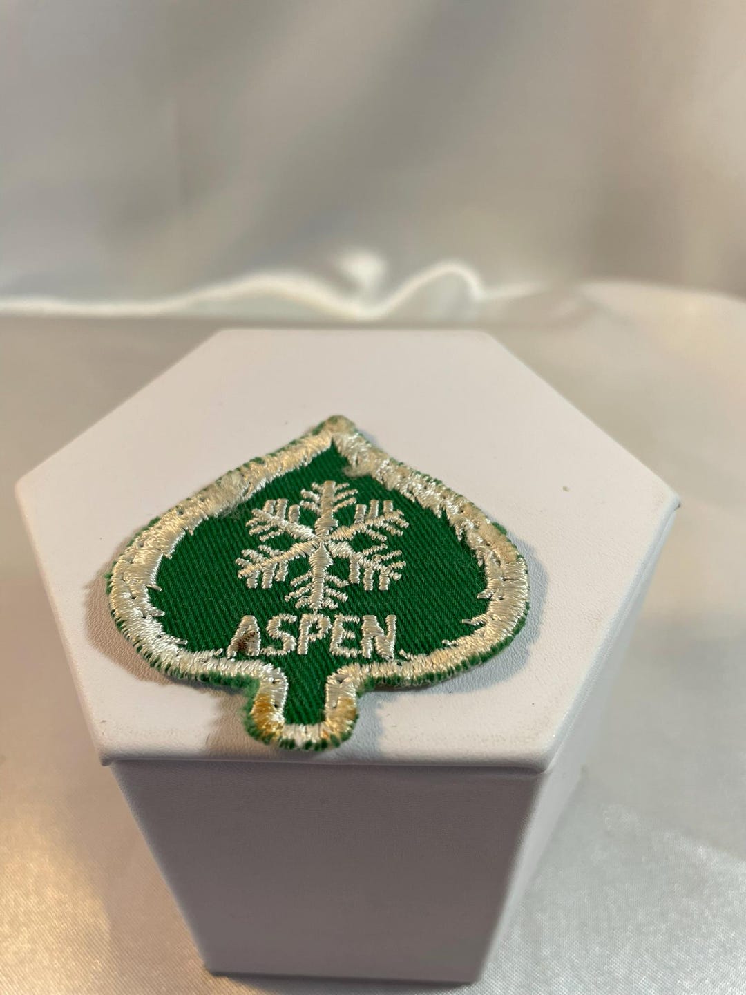 Vintage Aspen Ski Patch, Leaf Shape, Vintage Patches, Souvenir Ski ...