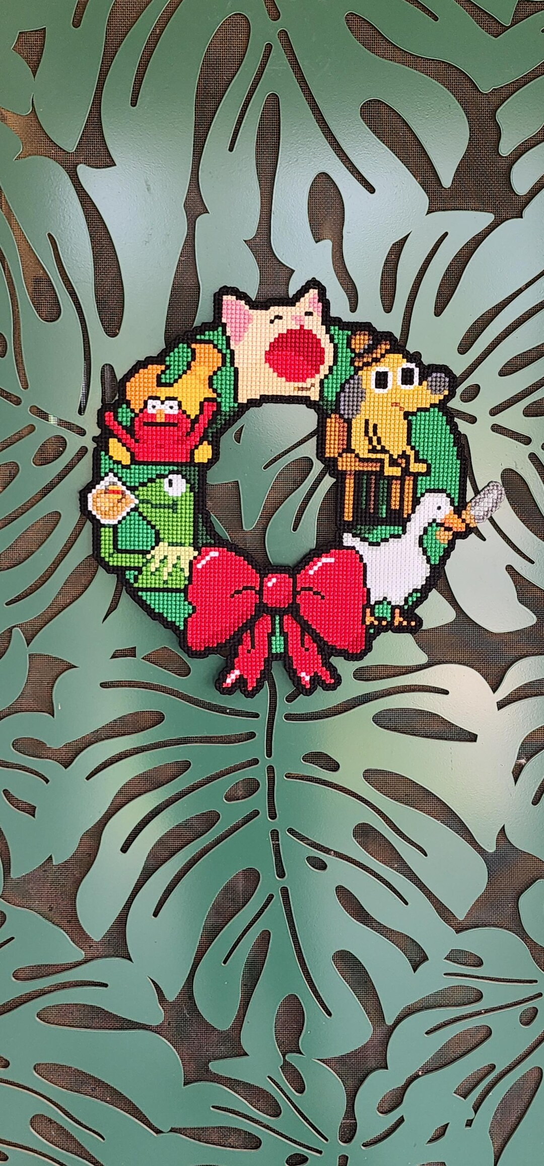 8 Bit Meme Wreath Cross Stitch Pattern - Etsy