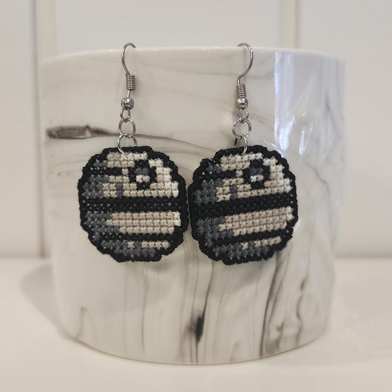 Death Star Cross Stitch - Etsy