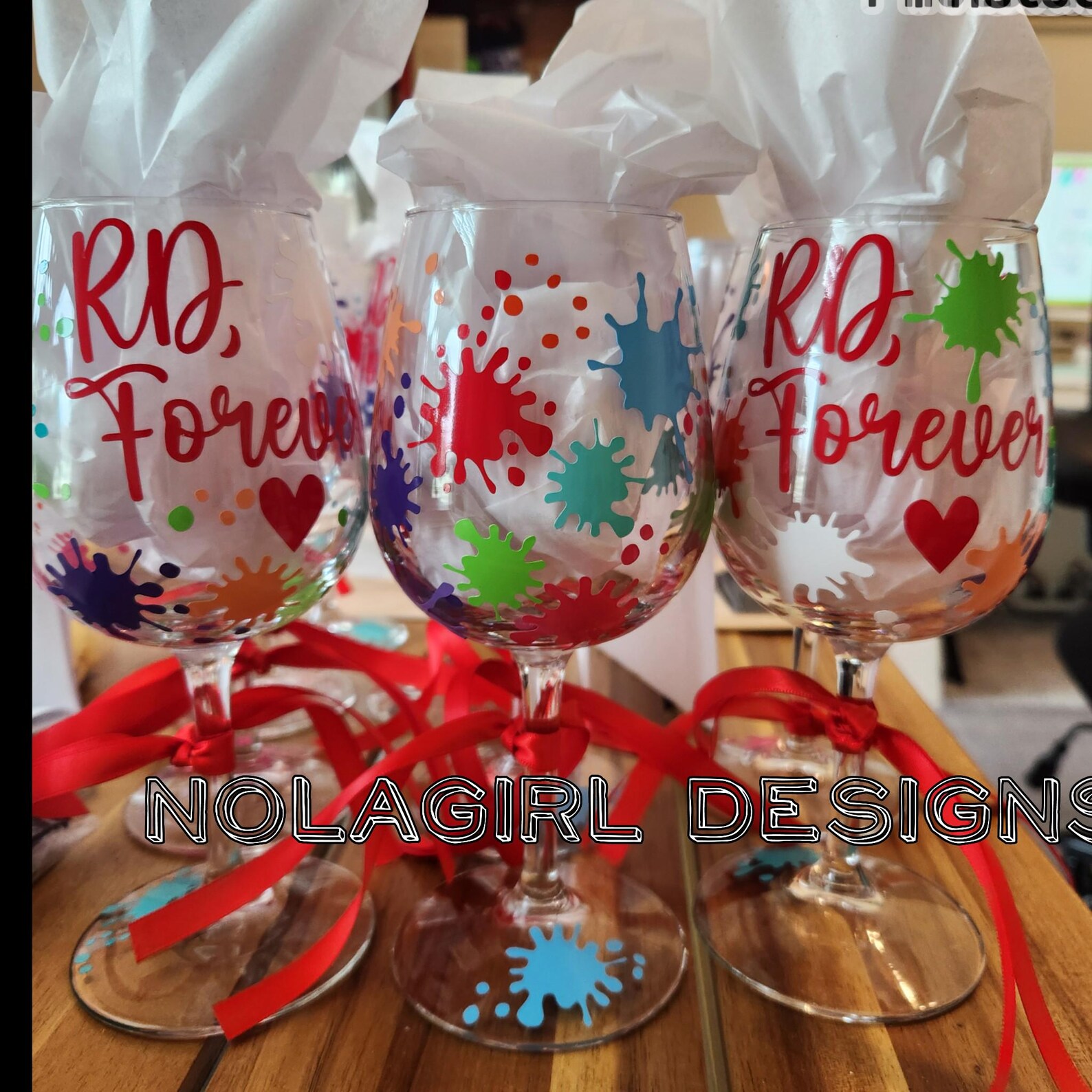 Personalized Paint Splatter Wine Glass: Ladies Night Favors - Etsy