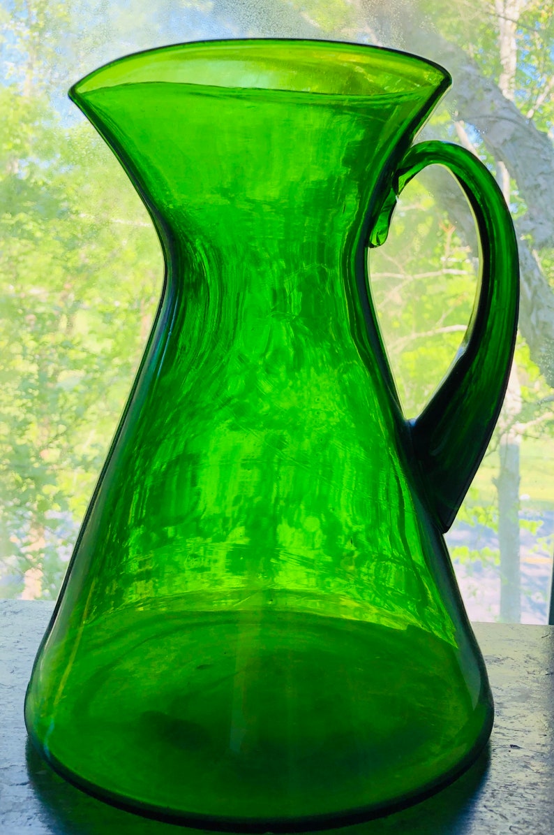 Vintage Blenko Hand Blown Pitcher 10.5 Tall Emerald Green Transparent ...
