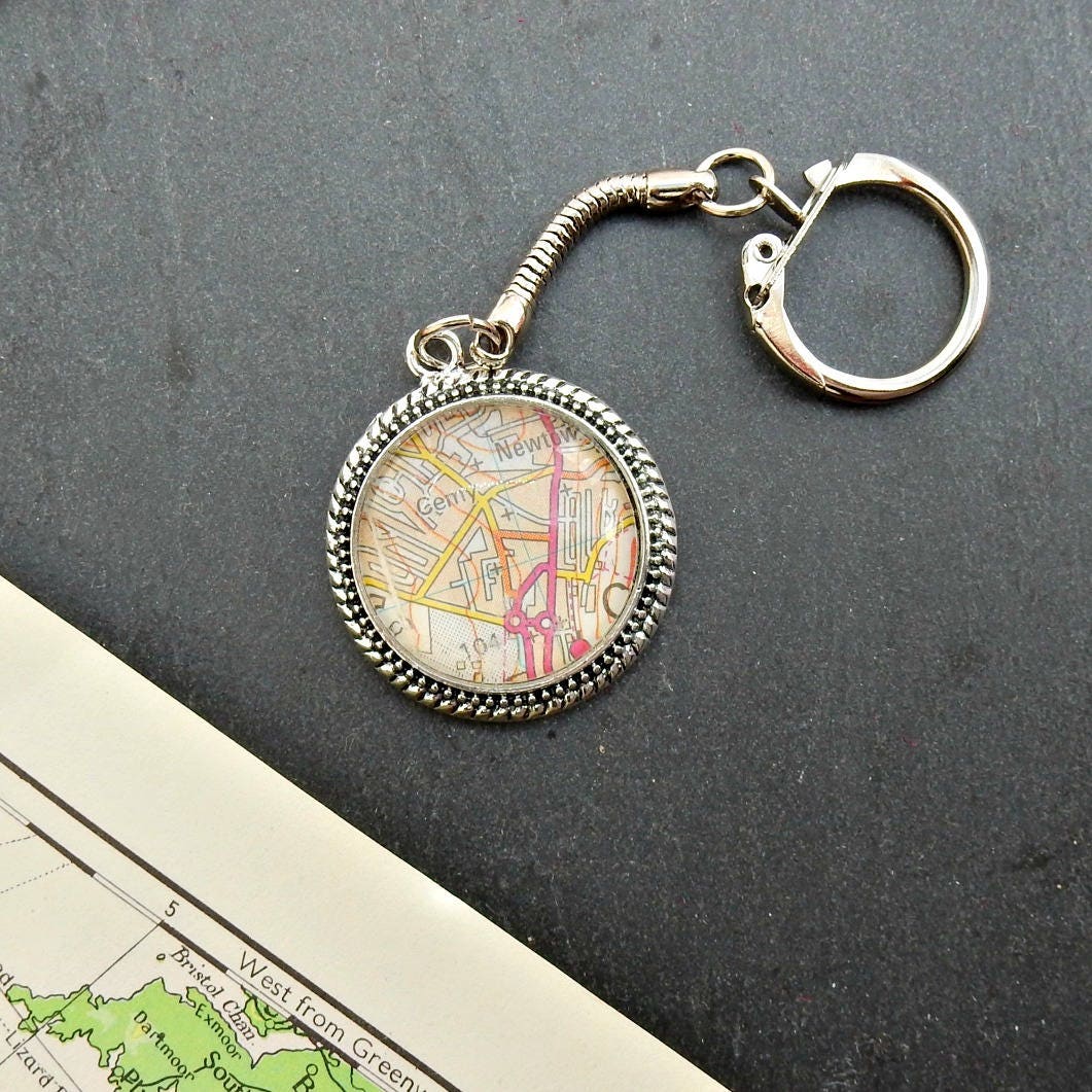 Custom map keychain perfect for long distance gift and for | Etsy