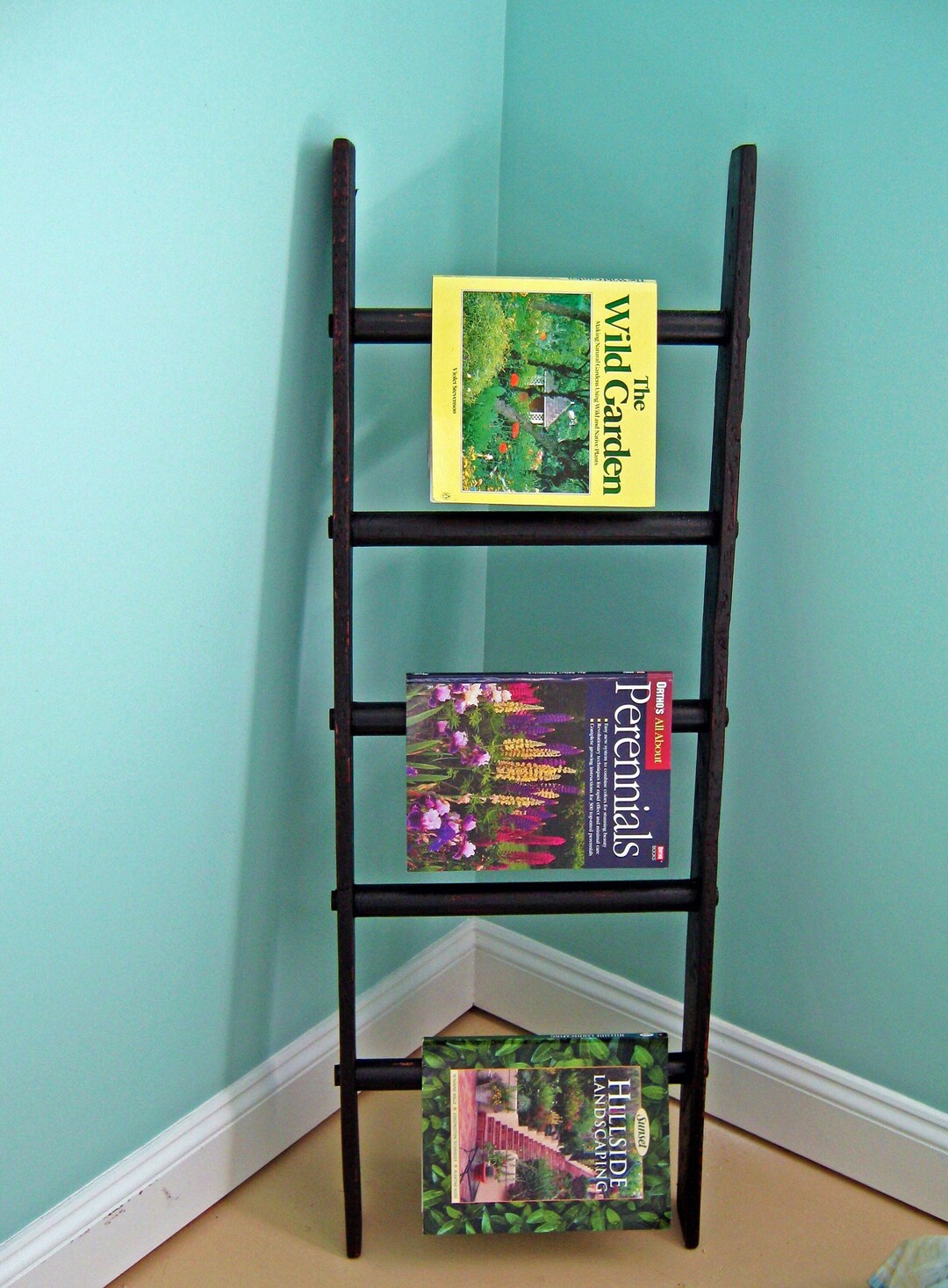 Display Rack, Decorative Blanket, Magazine Rack, Book Rack, Blanket ...