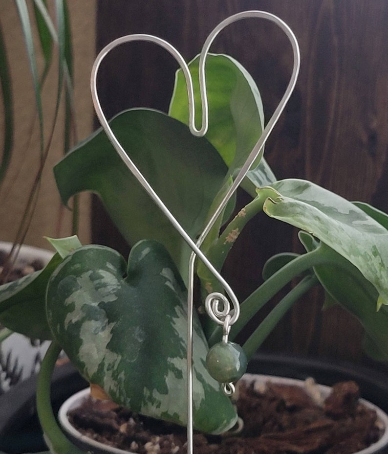 Heart Shaped Plant Stake, Plant Décor, Gemstone Heart, Wire Heart Plant ...