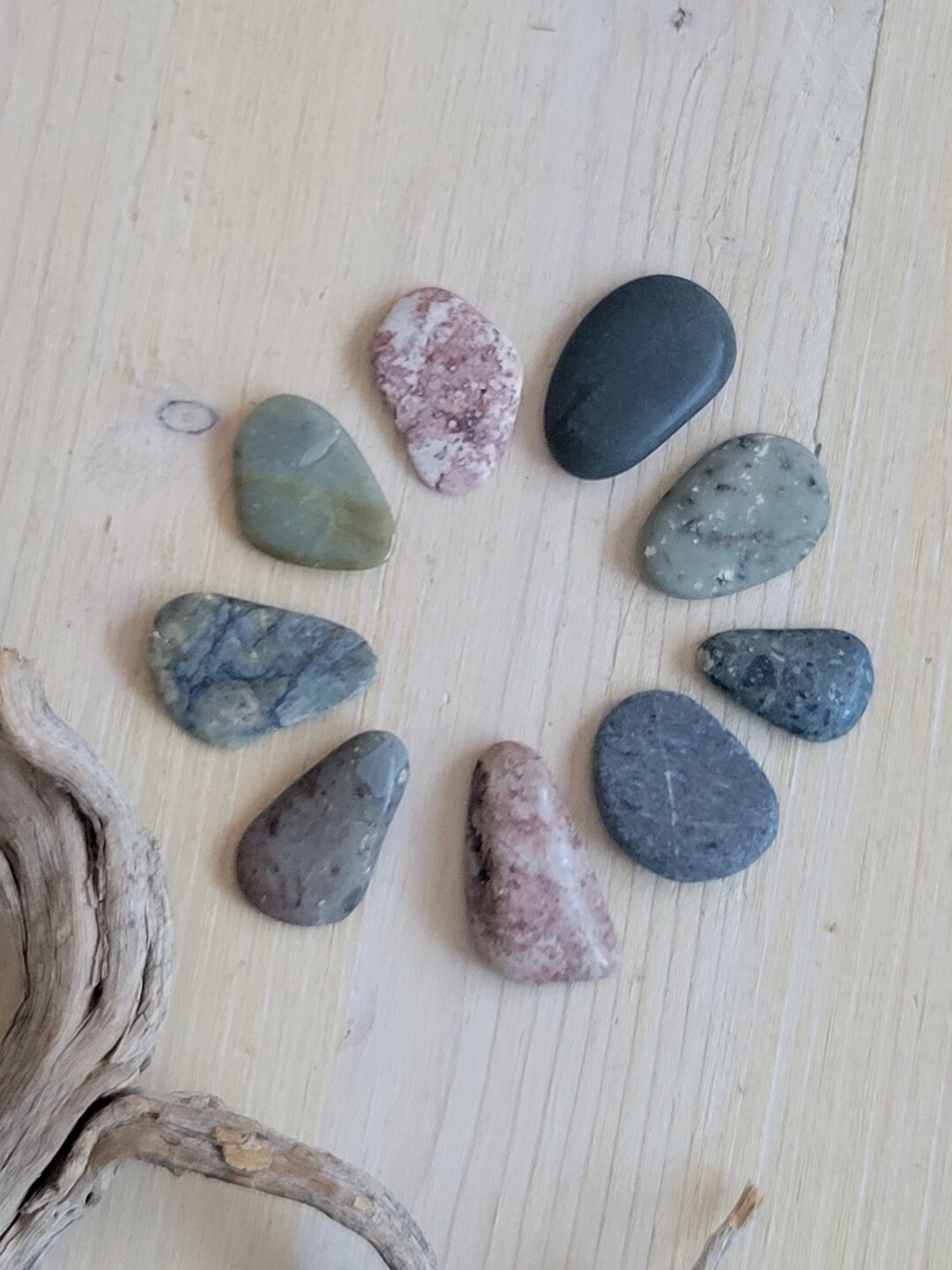 Ocean Rocks, Colorful Beach Rocks 9, Beach Stones, Flat Beach Rocks ...