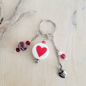 Red Heart Keychain, Dangling Red Heart Charm Key Chain, Beaded Key ...