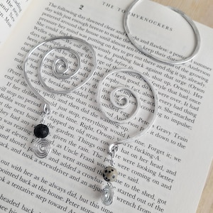 Charm Bookmark, Spiral Design Wire Bookmark W/ Stone Charm, Handmade ...