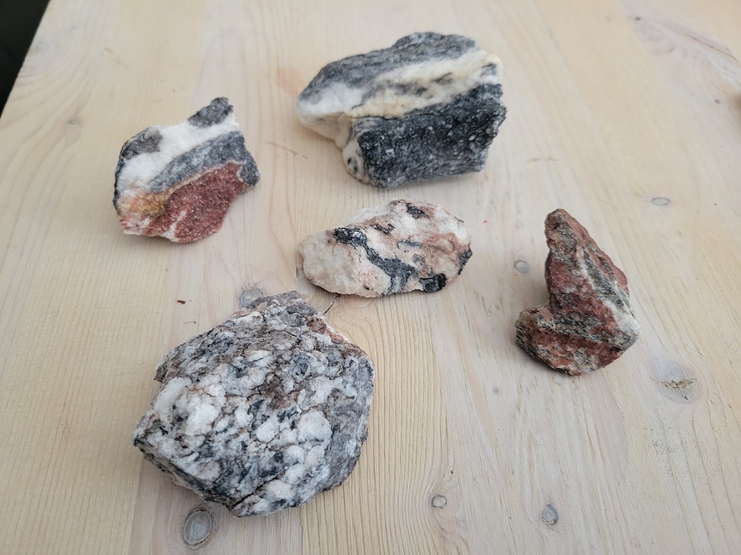 Gypsum Mineral Unpolished, Raw Gypsum, Black With Red and White ...