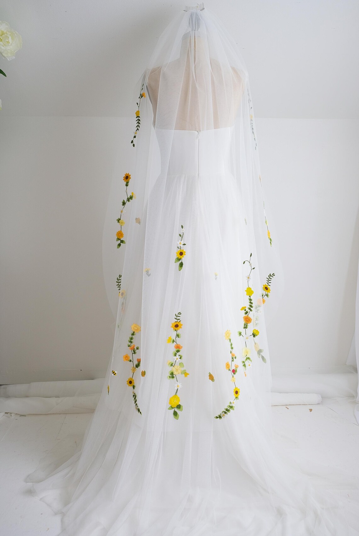 Customizable Sunflower Wedding Veil: Wildflower Bridal Veil - Etsy