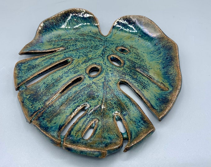 Nature-inspired Monstera Leaf Pottery Dish, Perfect Dish for Jewelry ...