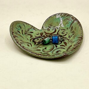 Heart Dish, Heart-shaped Ceramic Bowl, Handcrafted Pottery Heart Dish ...