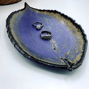 Hydrangea Leaf Ring Dish Ceramic, Hydrangea Leaf Soap Dish Pottery ...