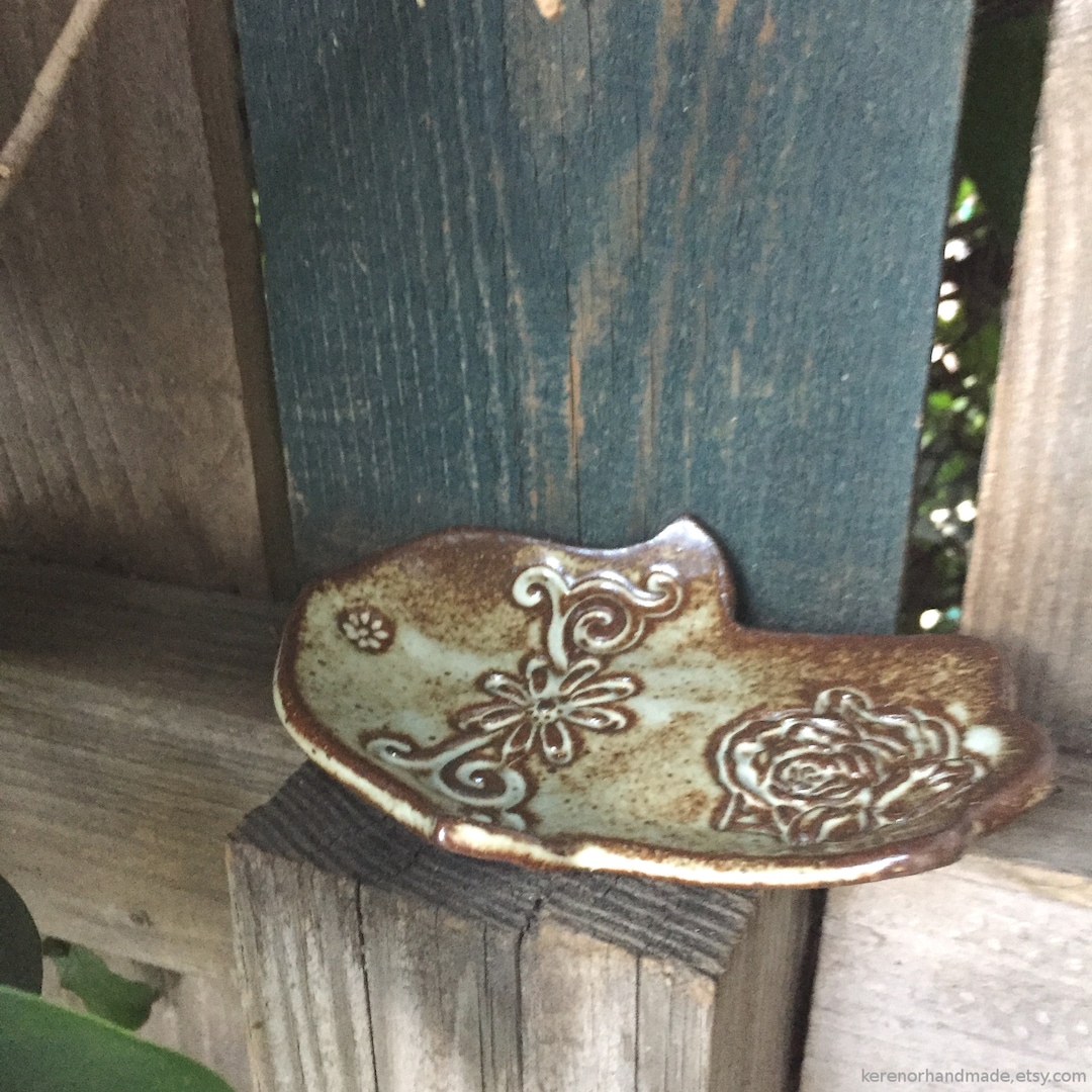 Ceramic Hamsa Jewelry Dish, Handmade Ceramic Hamsa Jewelry Dish ...