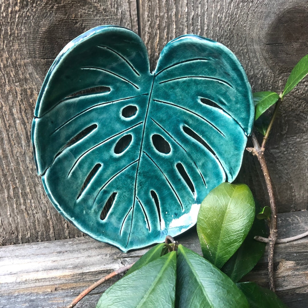 Monstera Dish, Handcrafted Ceramic Monstera Leaf Dish, Leaf Lovers Gift ...