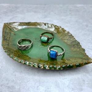 Handmade Real Hydrangea Leaf Ring Dish, Ceramic Soap Hydrangea Leaf ...