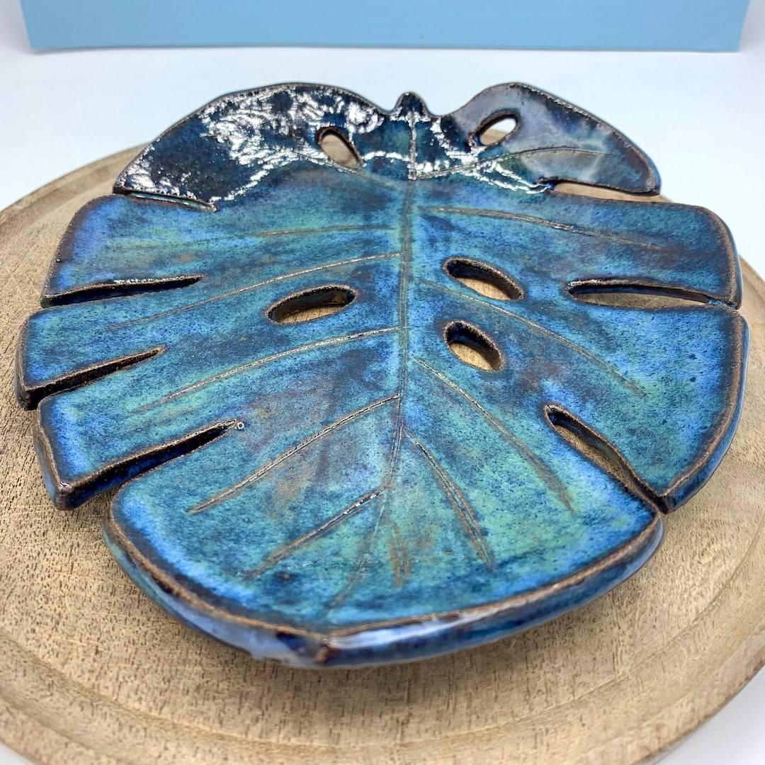 Monstera Leaf Pottery Dish, Handmade Blue Green Philodendron Leaf Dish ...