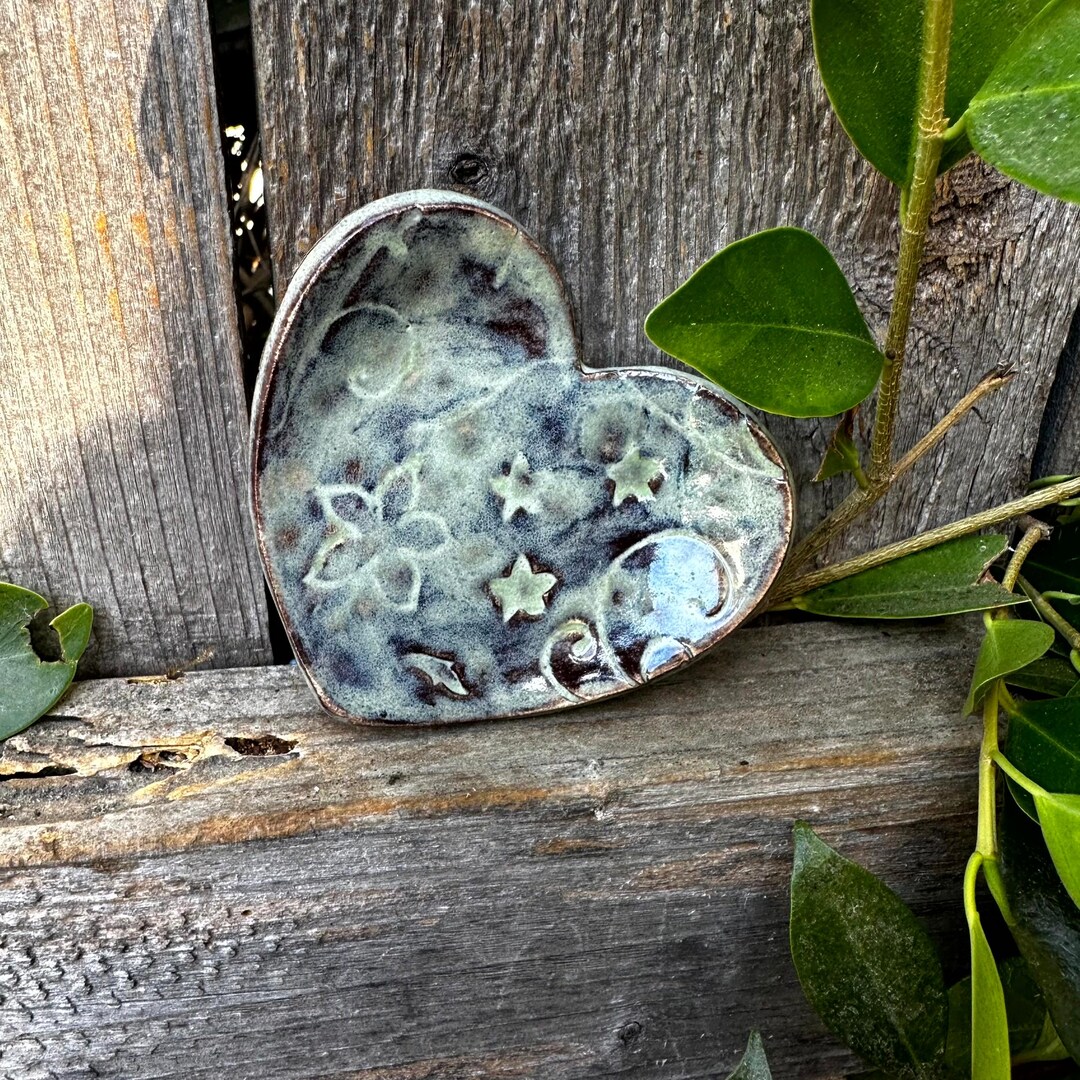 Heart Dish, Heart-shaped Ceramic Bowl, Starflower Laurel Green Heart ...