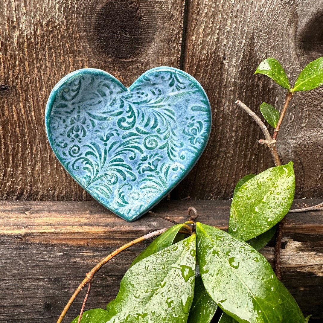 Heart Dish, Heart-shaped Ceramic Dish, Green Heart Dish, Small Jewelry ...