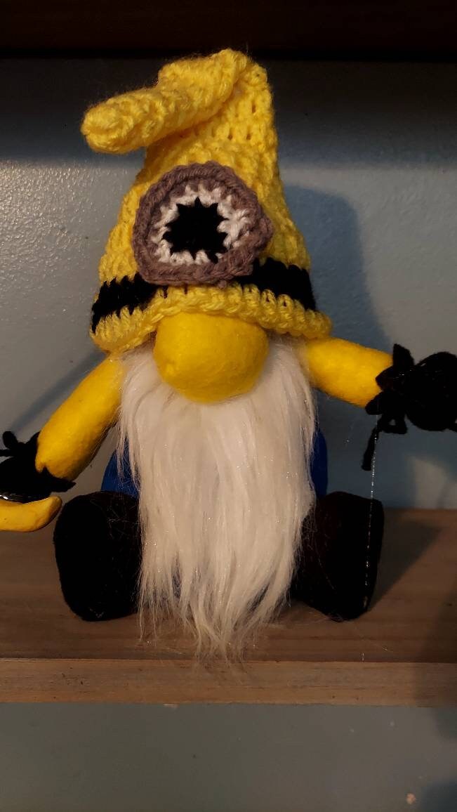Kevin the Minion Gnome - Etsy