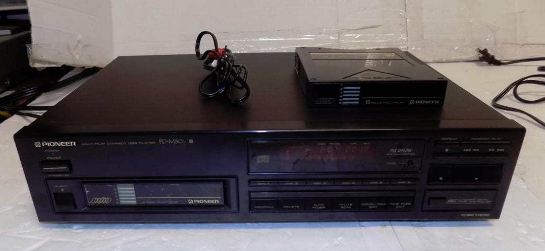 Pioneer PD-M501 Multi-play CD Player + 2 6-disc Cartridges - Etsy