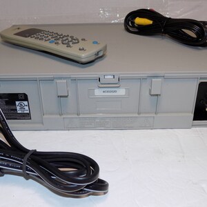 Zenith ESA Mono VHS VCR Vhs Player With Remote & A/V Cables - Etsy