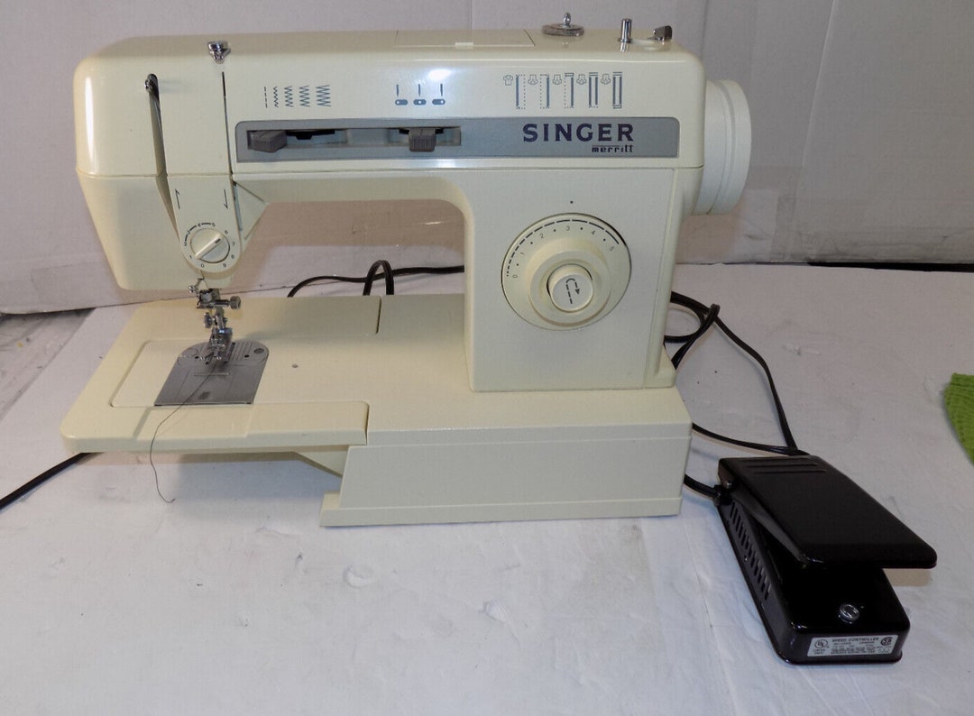 Vintage Singer Merritt 2502C Sewing Machine With Case Works - Etsy