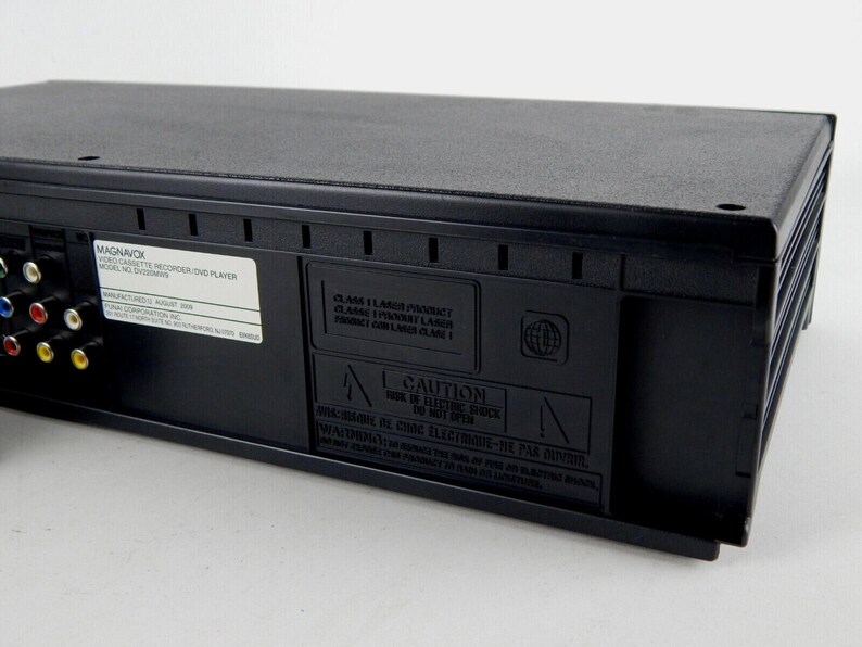 Magnavox DV220MW9 DVD VCR Combo With Remote, A/V Cables and Hdmi ...
