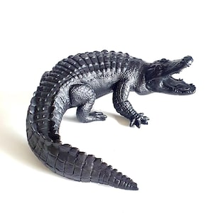 Gold Alligator Figurine: Gator Fan Collectible, Florida Memento, - Etsy
