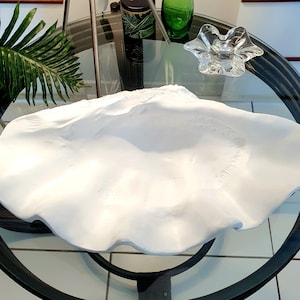 Resin Giant Clam Shell Centerpiece: Beach Wedding Table Decor - Etsy