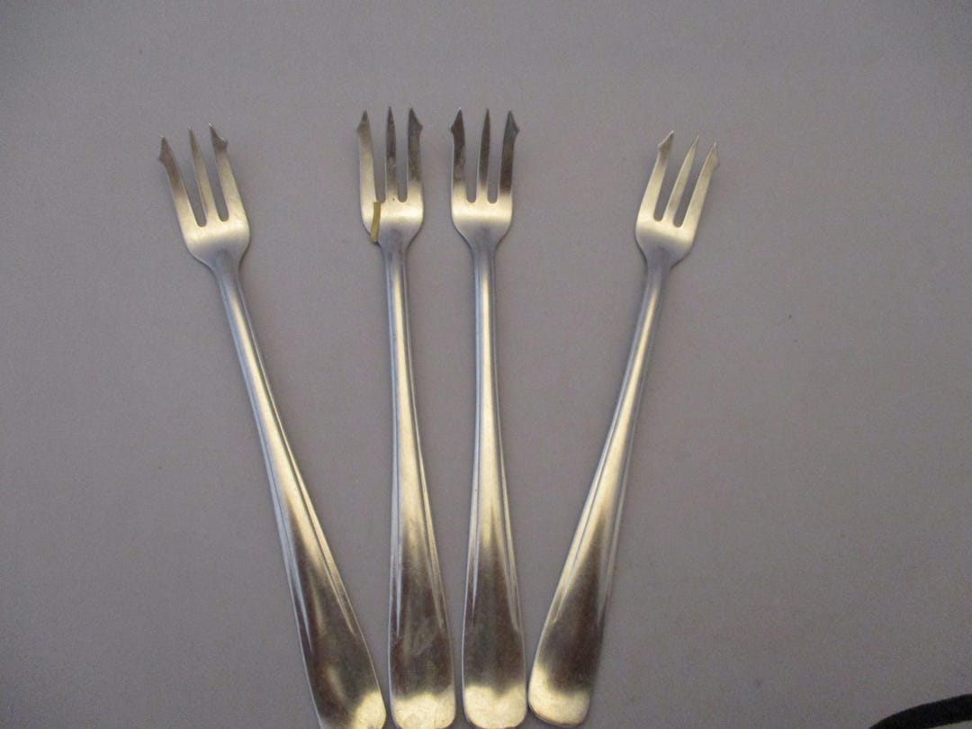 Vintage Stainless Fish Forks-set of Four, Silverware, Tableware, Dining ...
