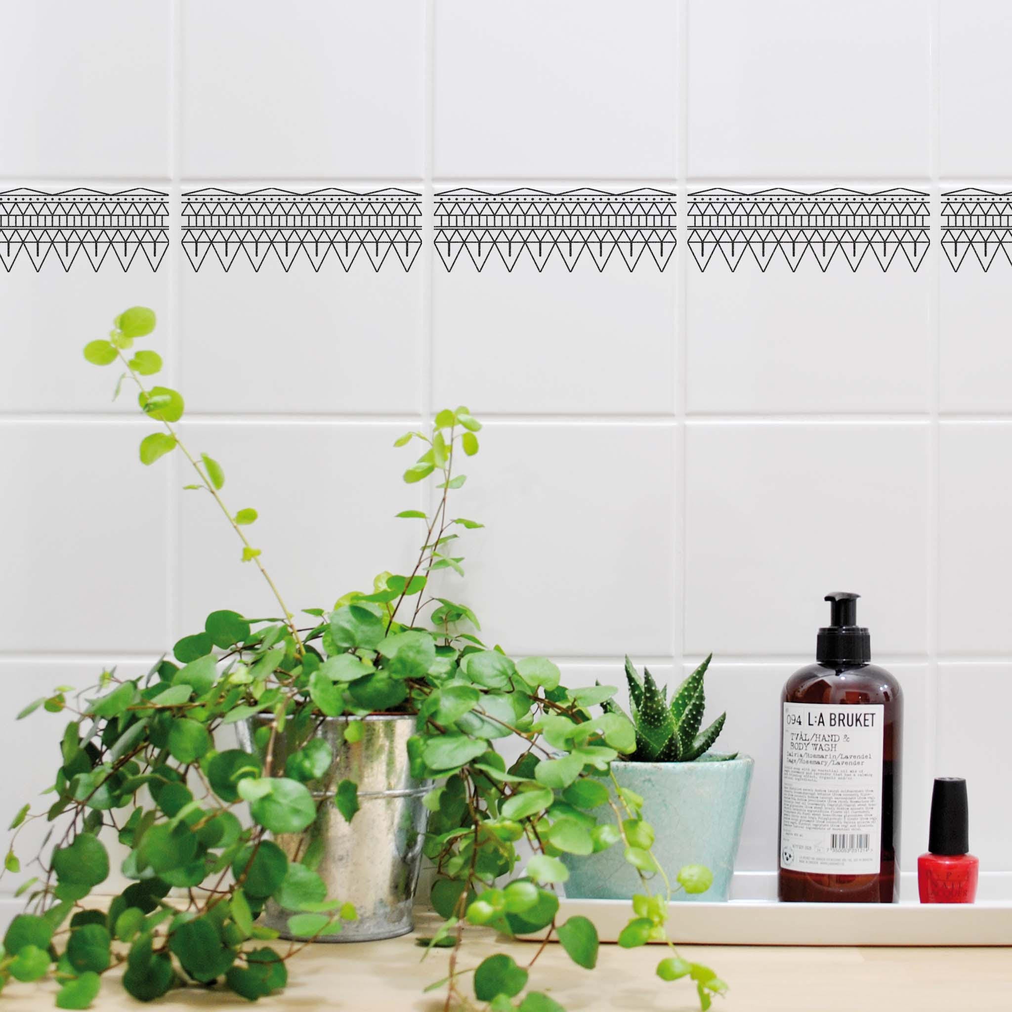 Peel And Stick Wall Tiles VisitRyl Self Adhesive Wallpaper Border ...