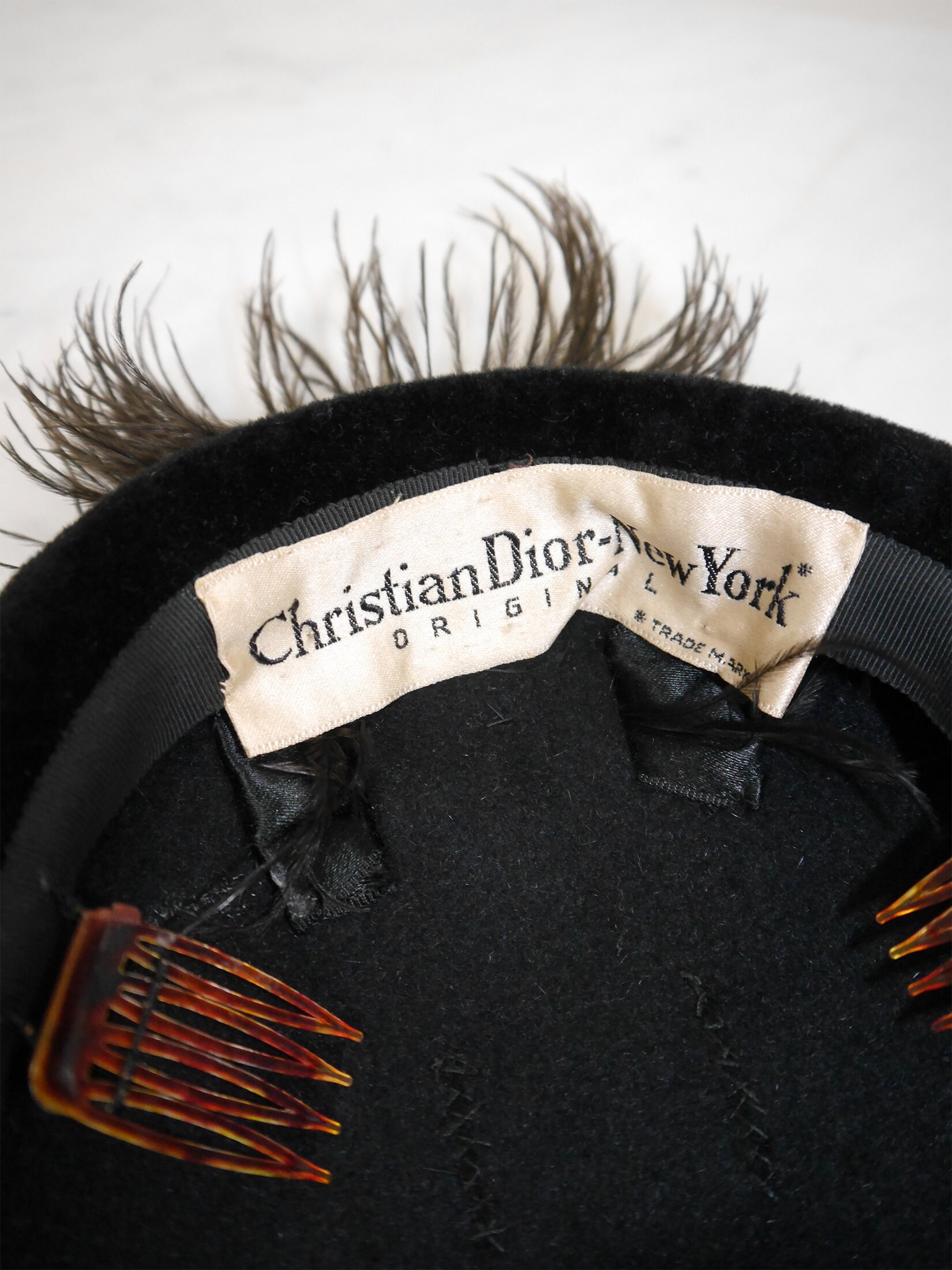 CHRISTIAN DIOR 1940s 1950s Vintage Dark Brown Velvet Hat W/ Ostrich ...