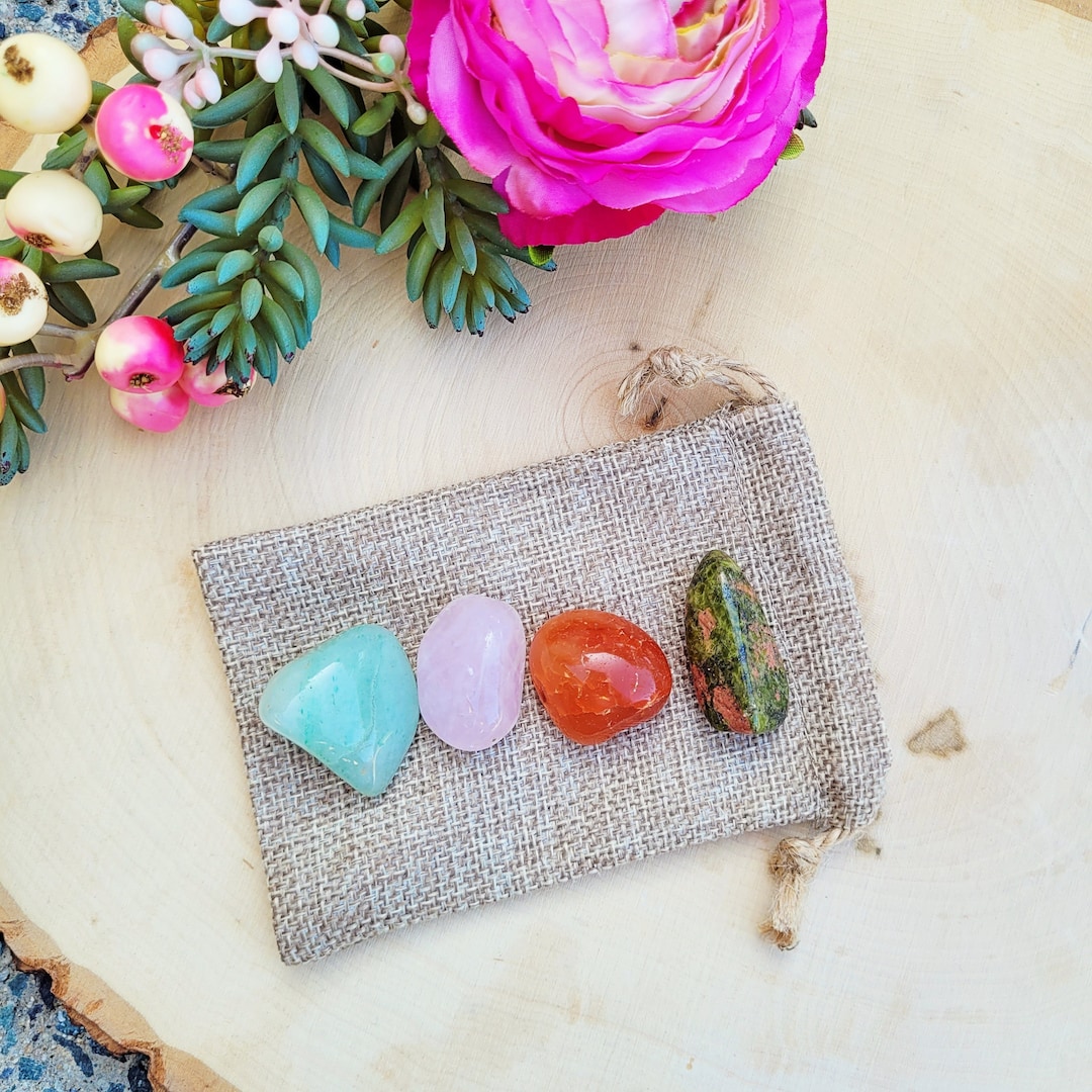 Love and Passion Crystal Kit With Chart and Pouch | Crystal Gemstone ...