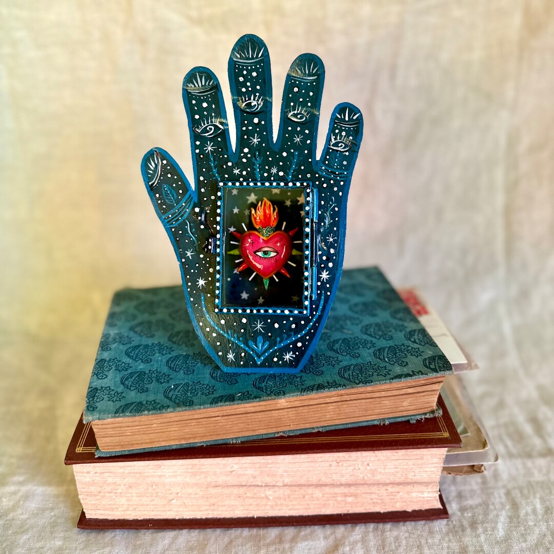Starry Eyed, Hand Painted Hamsa Hand Tin Nicho, Protective Heart - Etsy