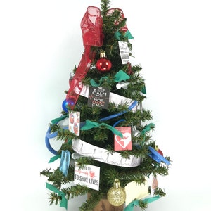 Cardiology / Cardiologist Themed 18" Christmas Tree - Etsy