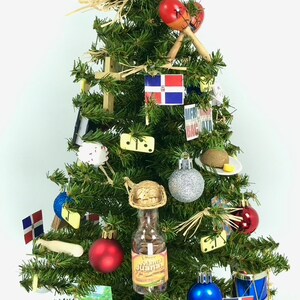 Dominican Republic / Republica Dominicana Themed 18" Christmas Tree - Etsy
