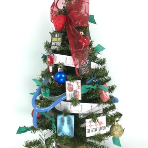 Cardiology / Cardiologist Themed 18" Christmas Tree - Etsy