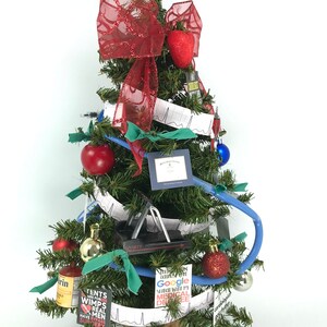 Cardiology / Cardiologist Themed 18" Christmas Tree - Etsy