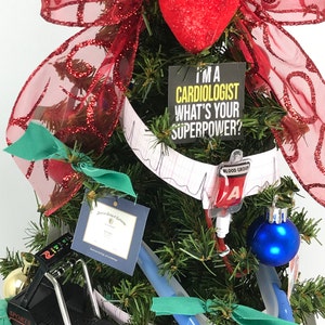 Cardiology / Cardiologist Themed 18" Christmas Tree - Etsy