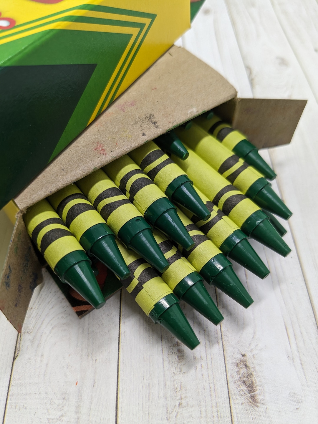 Green Crayola Crayons | 24 Crayons | SAME Color | Bulk Crayons - Etsy