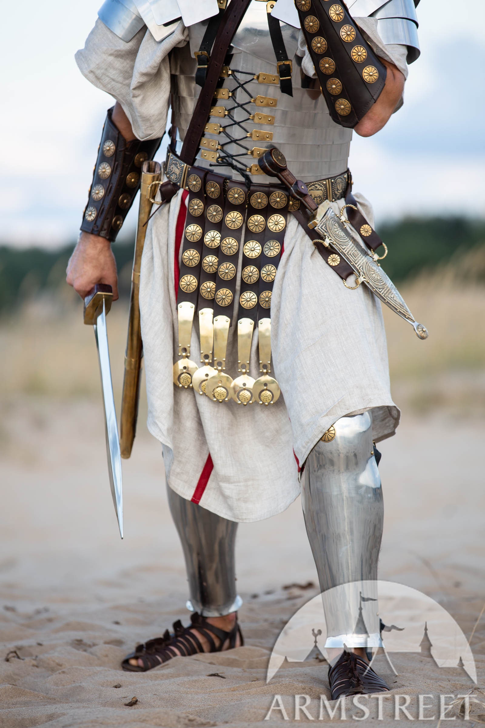 18% OFF Roman stainless steel greaves Cassius | Etsy