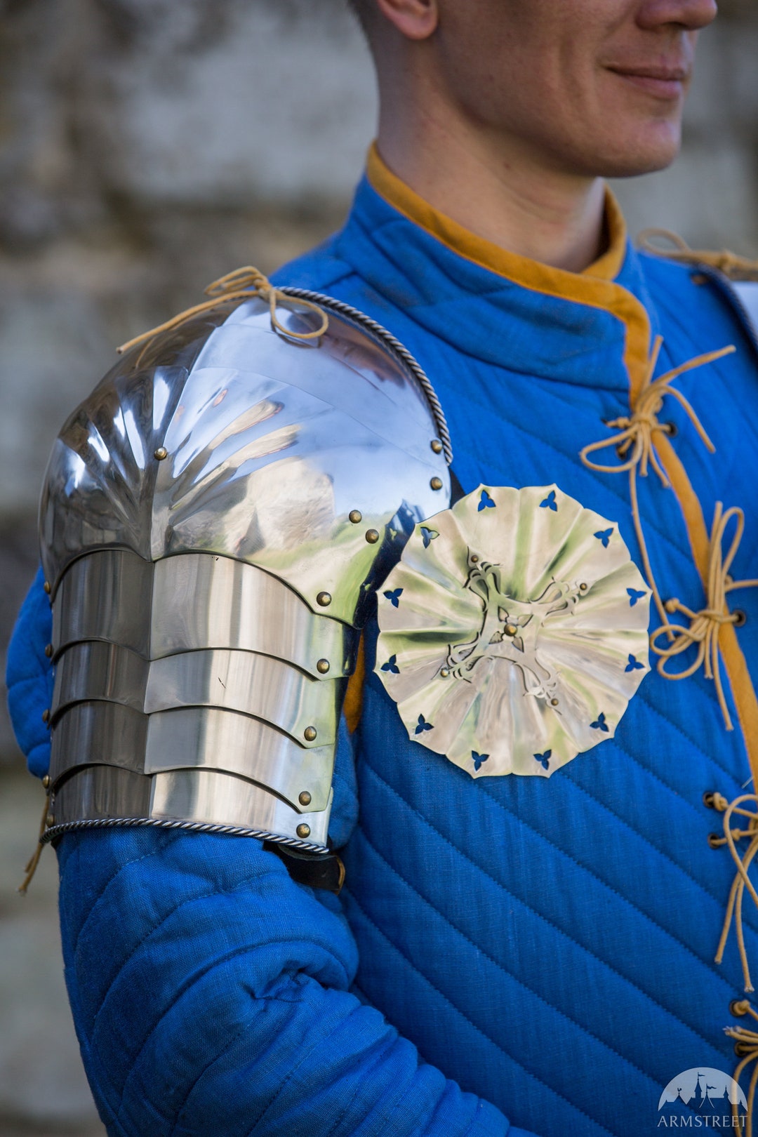 Armstreet Gothic Pauldrons With Ornate Rondelle Shoulders With Ornate ...