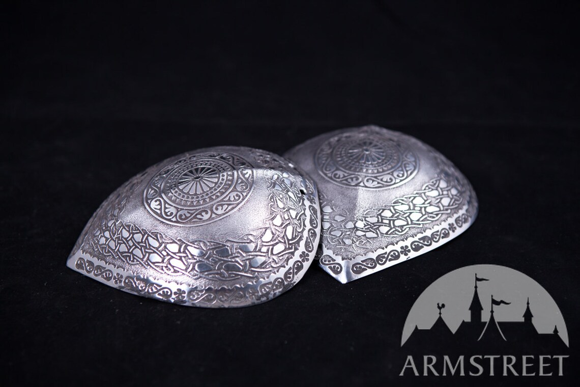 Medieval Pauldrons Spaulders Etched Medieval Pauldrons Arm - Etsy