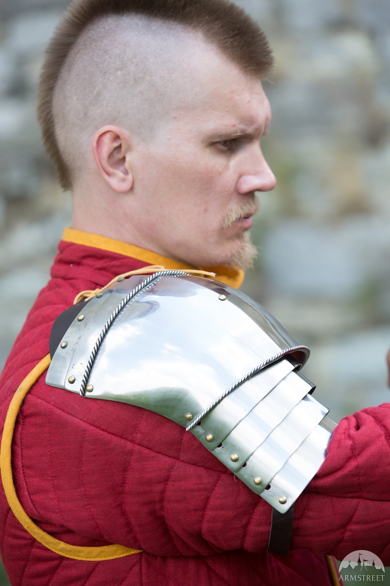 Roped Paladin Pauldrons errant Squire II - Etsy