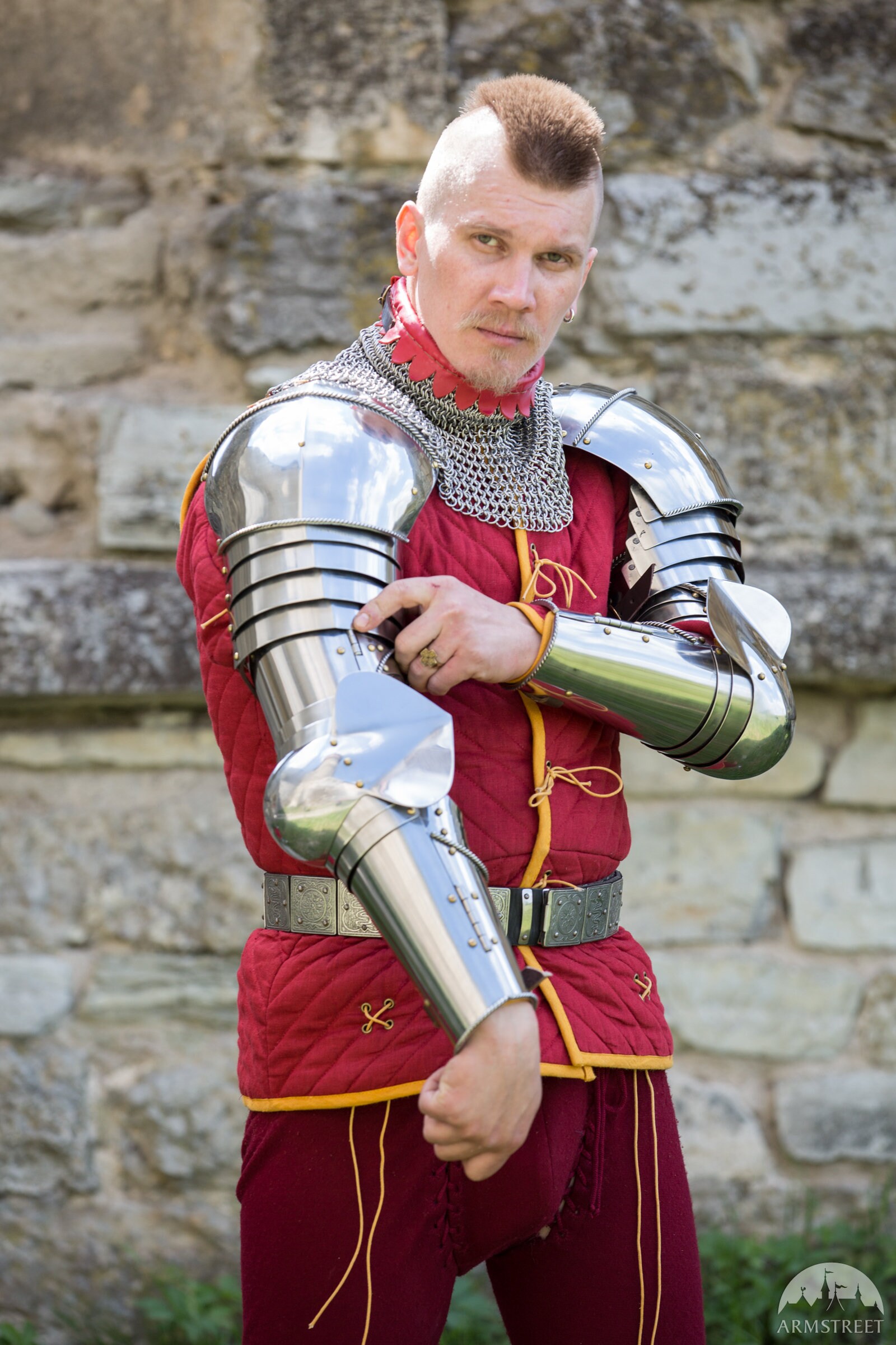 Errant Squire II paladin Enclosed Arm Harness and Pauldrons - Etsy UK