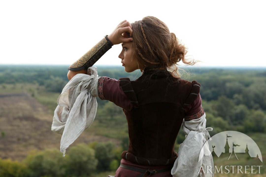 Armstreet Archery Bracer archeress Etched Lightweight Leather & Brass ...